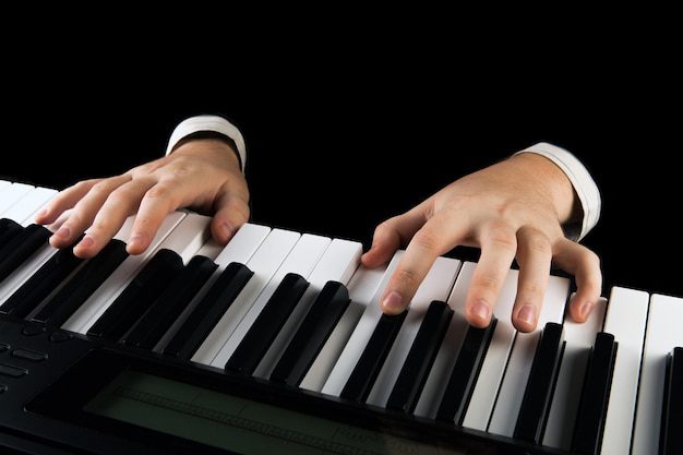 Cómo Se Colocan Los Dedos En El Teclado Del Piano